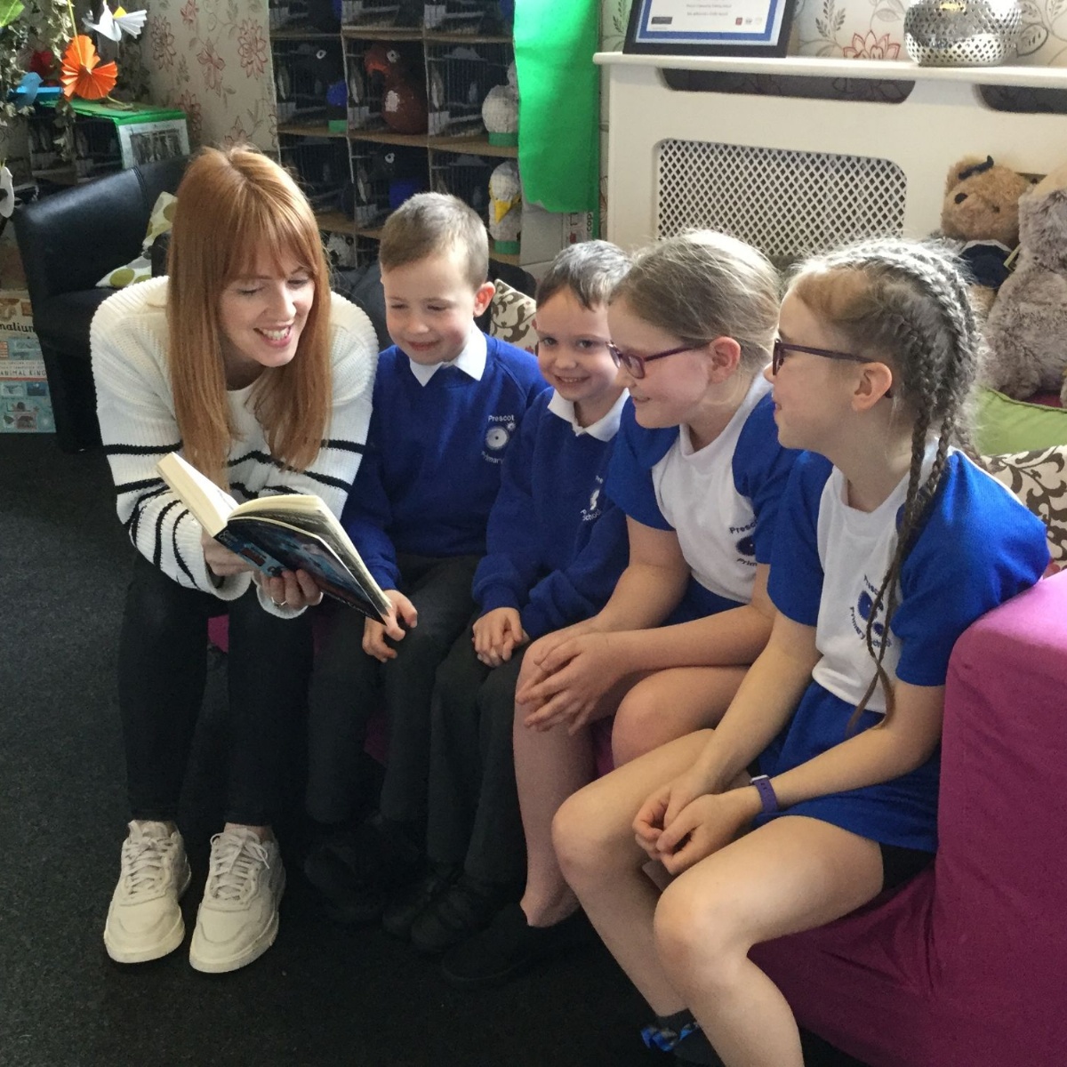 Prescot Primary and Nursery School - Raising readers for life
