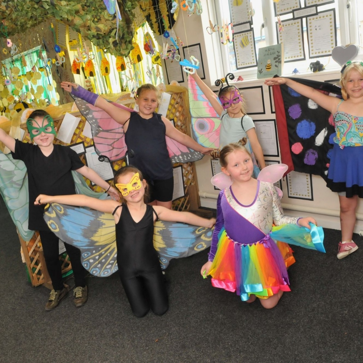 Prescot Primary and Nursery School - Acting for wildlife with Chester Zoo